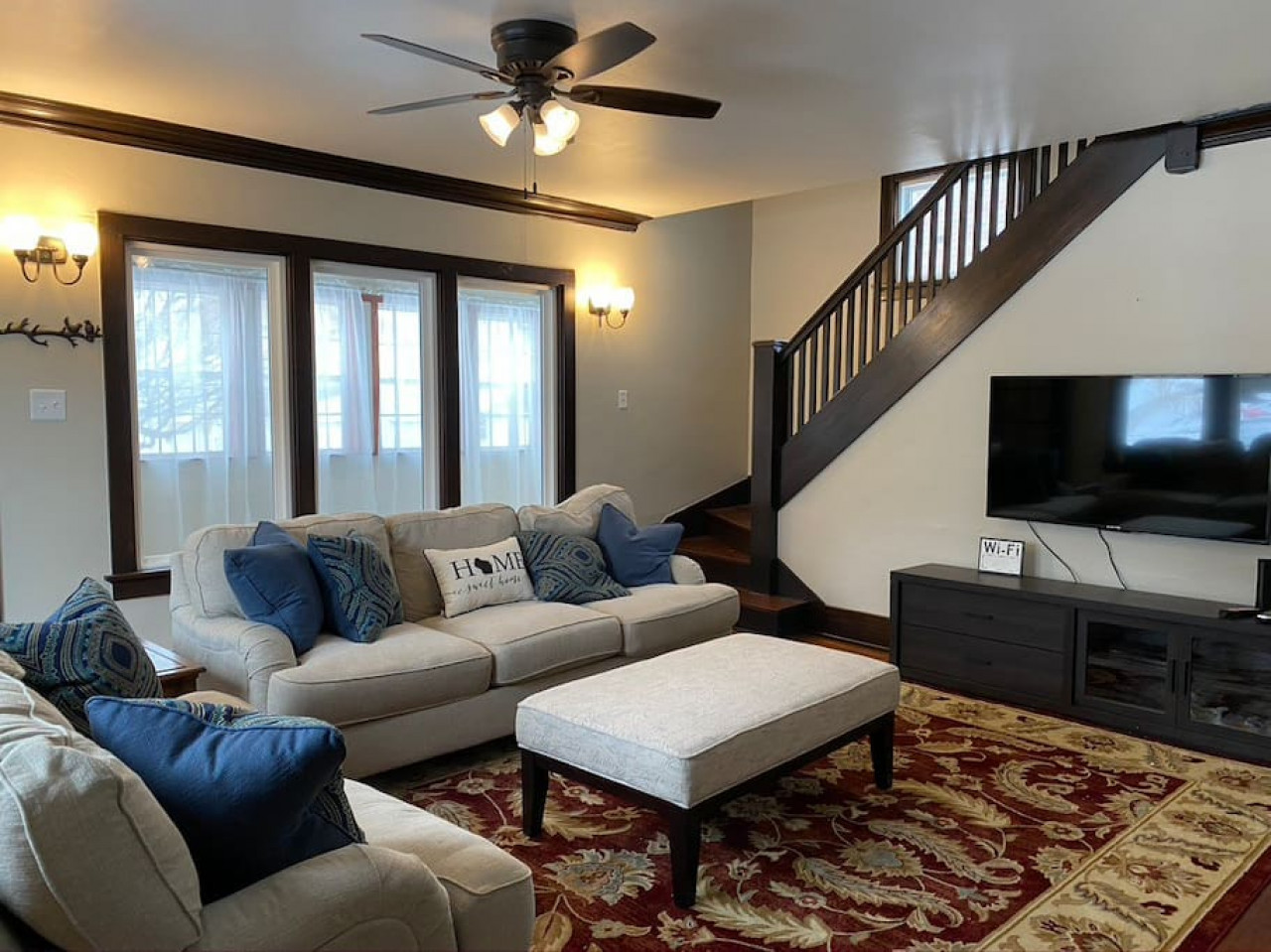 Serene Home One Block From Lake Michigan - Sheboygan, WI