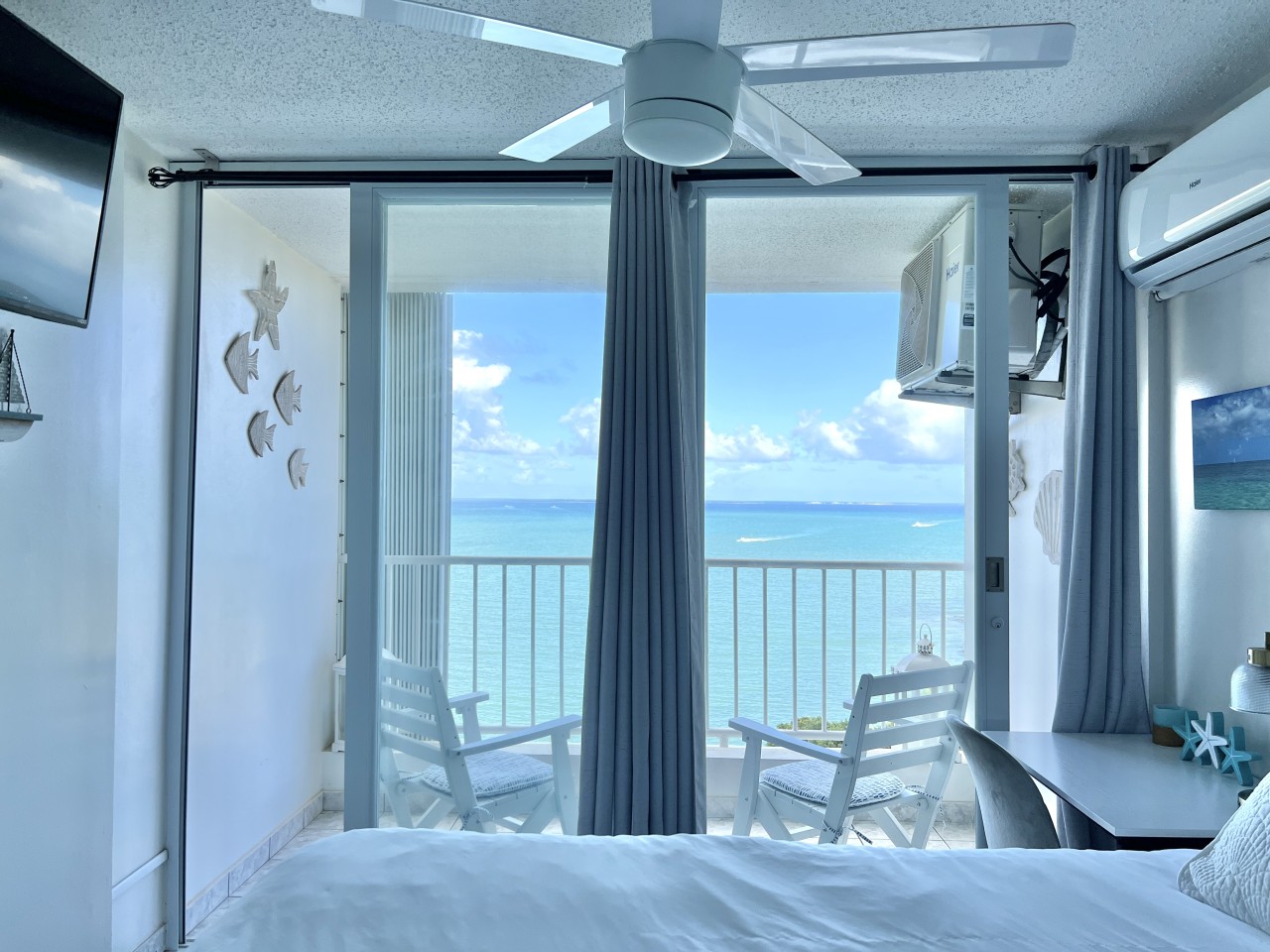 Charming Waterfront Condo W Gorgeous Balcony Views - Fajardo