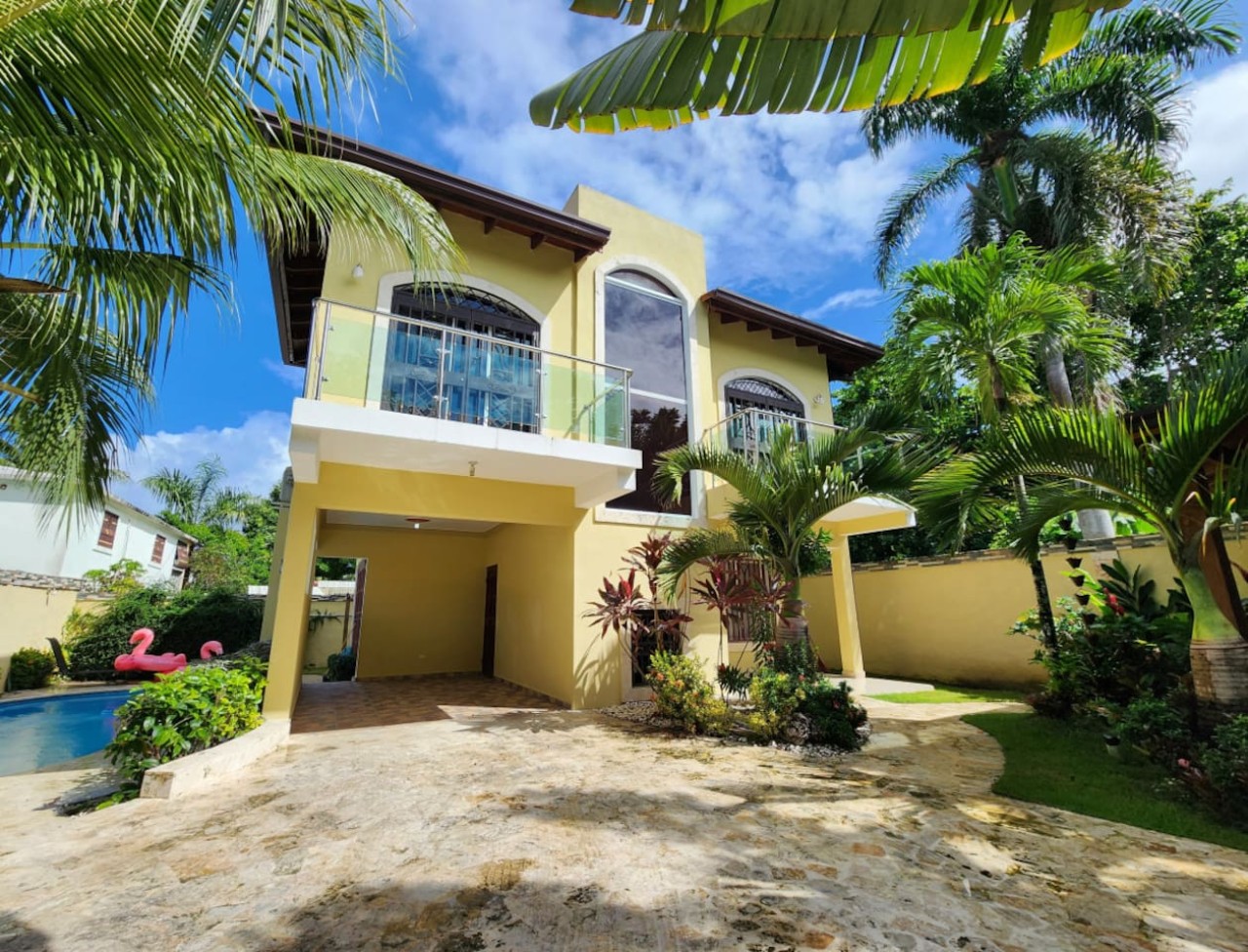 3-br Villa W/pool, 5 Min Walk To Cabarete Beach - Dominikanska republiken