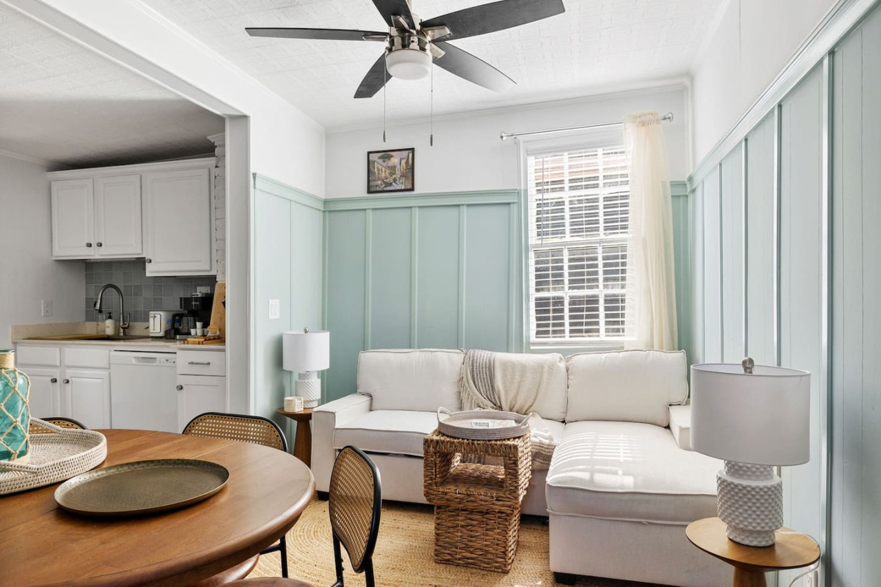 The Sweetgrass Suite - Newly Renovated - Downtown - Charleston, SC