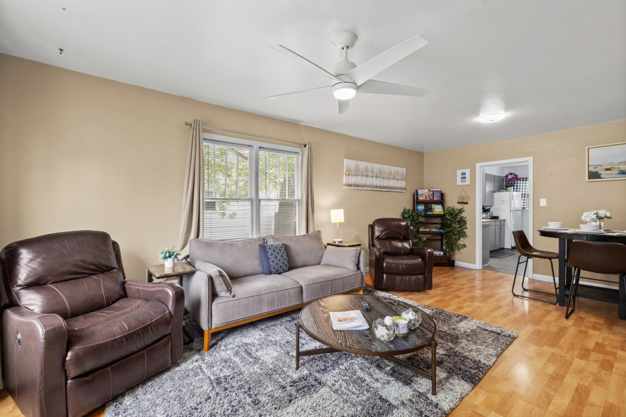 Big Green Charming Retreat | Park | Games - Billings, MT
