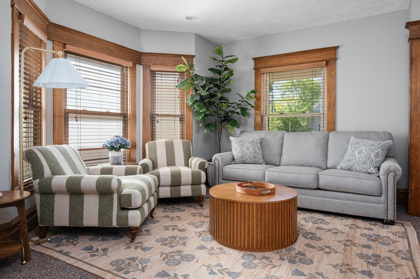 Aurora Cottage | Game Shed & Yard 2br Home Downtown & Tart Trail | Grill - Traverse City, MI