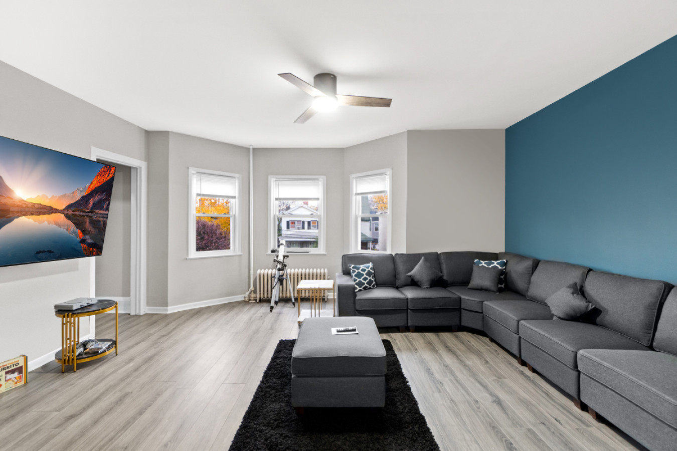 16 E 32nd St 2nd Flr Duplex - New York