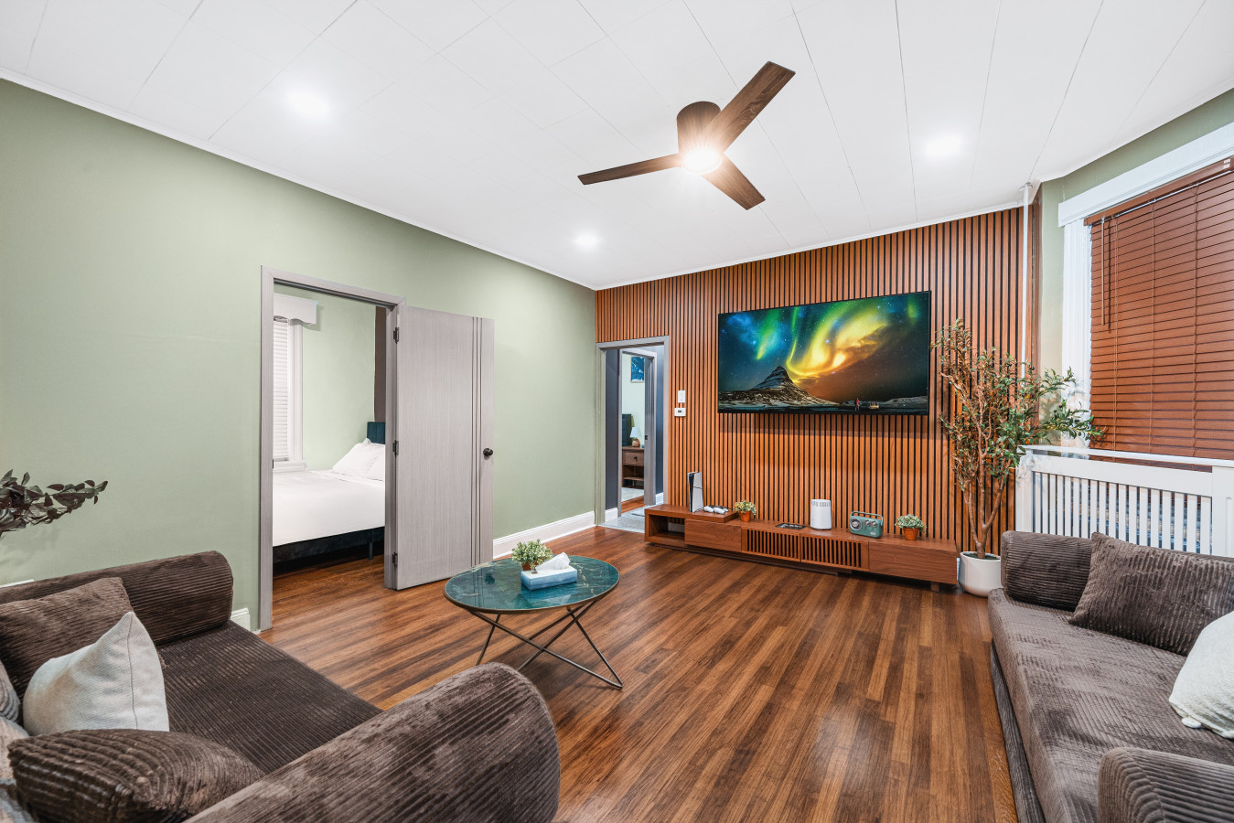 Mancave, Ps5, Pool, Gym & Golf| 20 Min Nyc - Bayonne, NJ