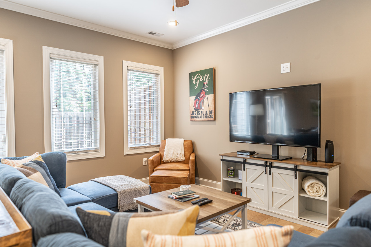 Mulligan Manor: Downtown Southern Pines - Southern Pines, NC