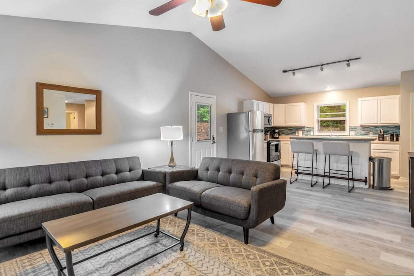 Outdoor Space And Garage Parking - Stylish Contemporary Retreat - Asheville, NC