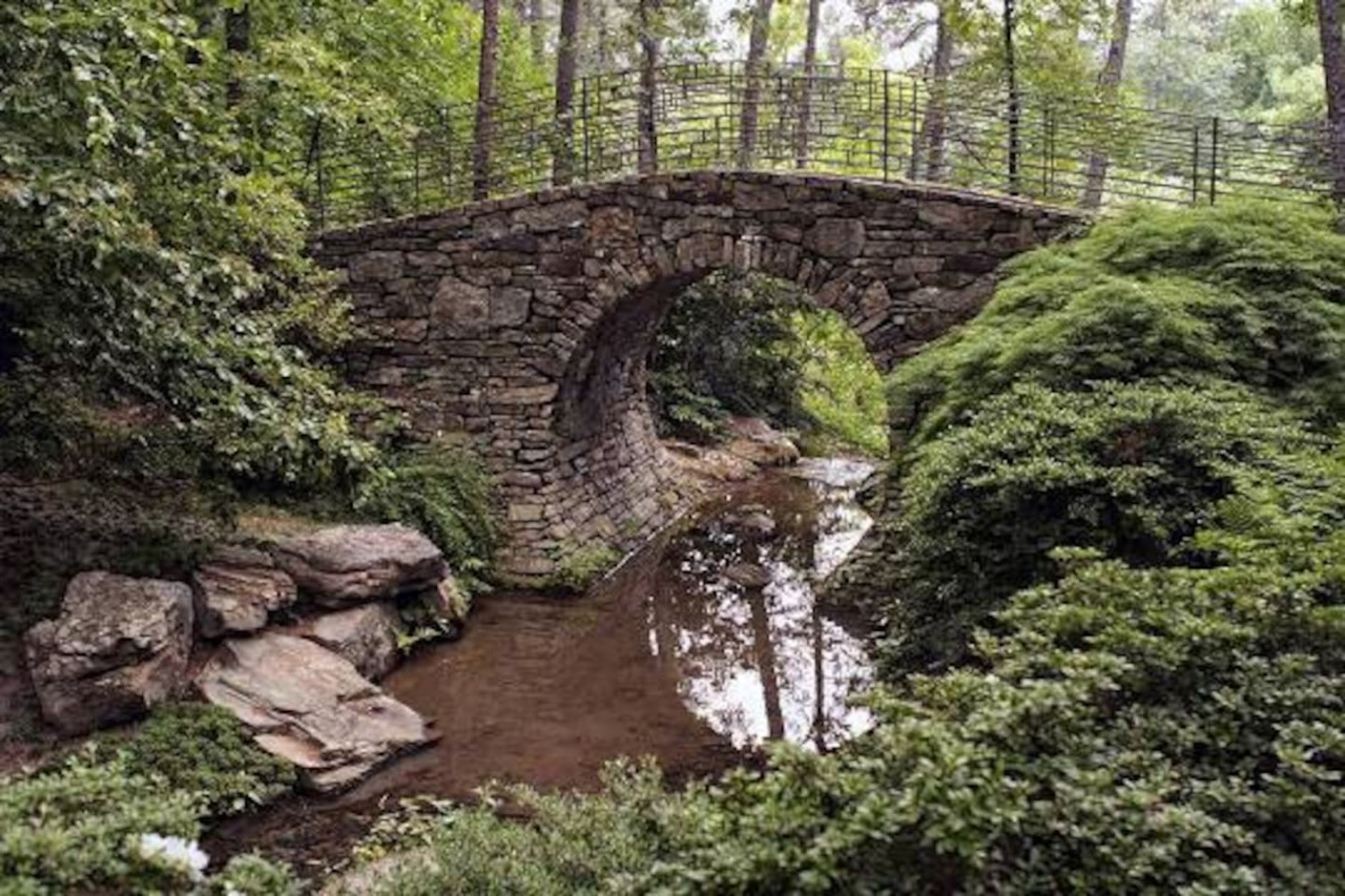 Conveniently Located And Comfortable Stay - Inviting Retreat - Hot Springs