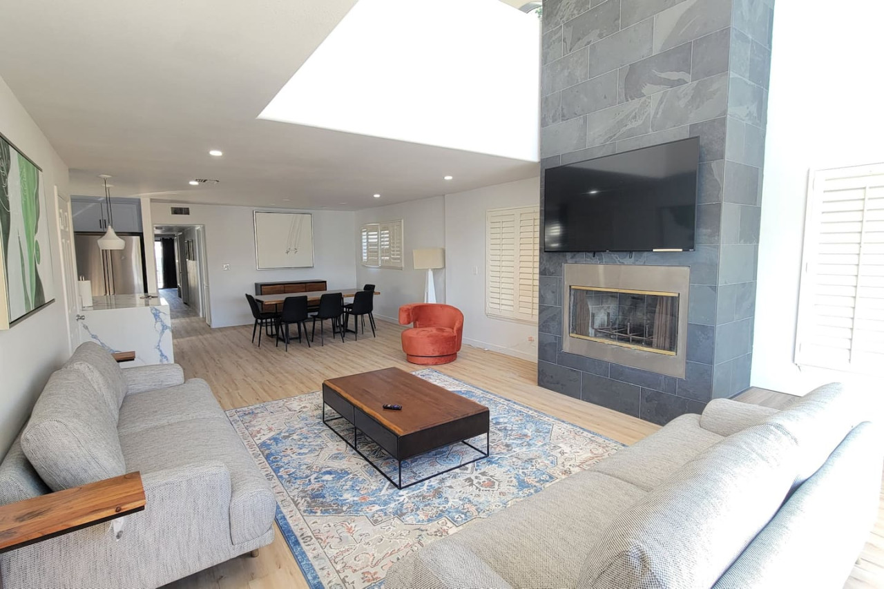 Bright 5 Bedroom 3 Bath W/rooftop Deck By The Beach - Venice Beach