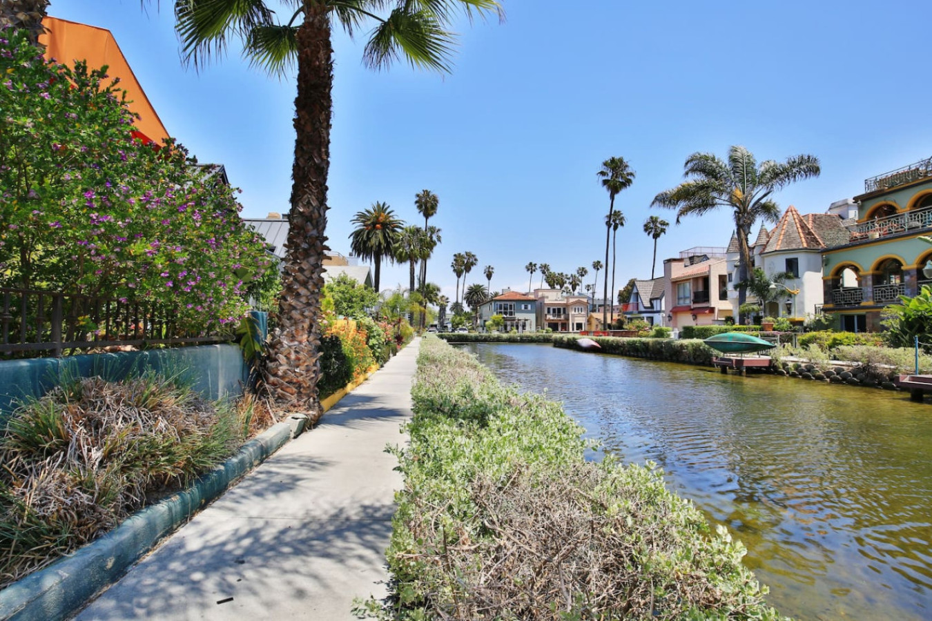 Waterfront 5 Bedroom Home On The Venice Canals! - Venice Beach, Los Angeles, CA