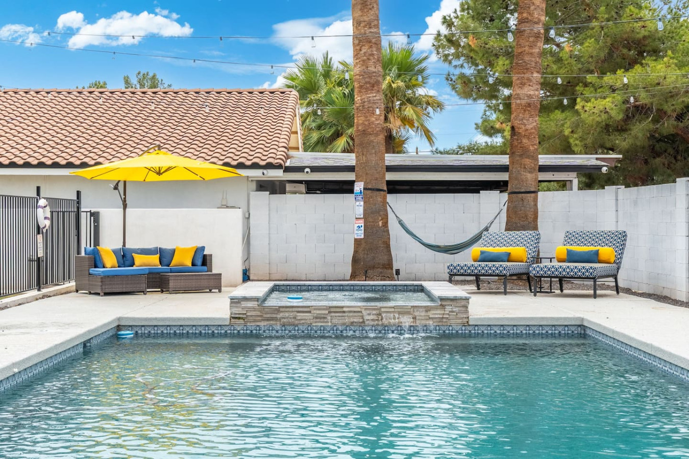 Desert Retreat With Pool And Spa - Elegant Modern Escape - Mesa