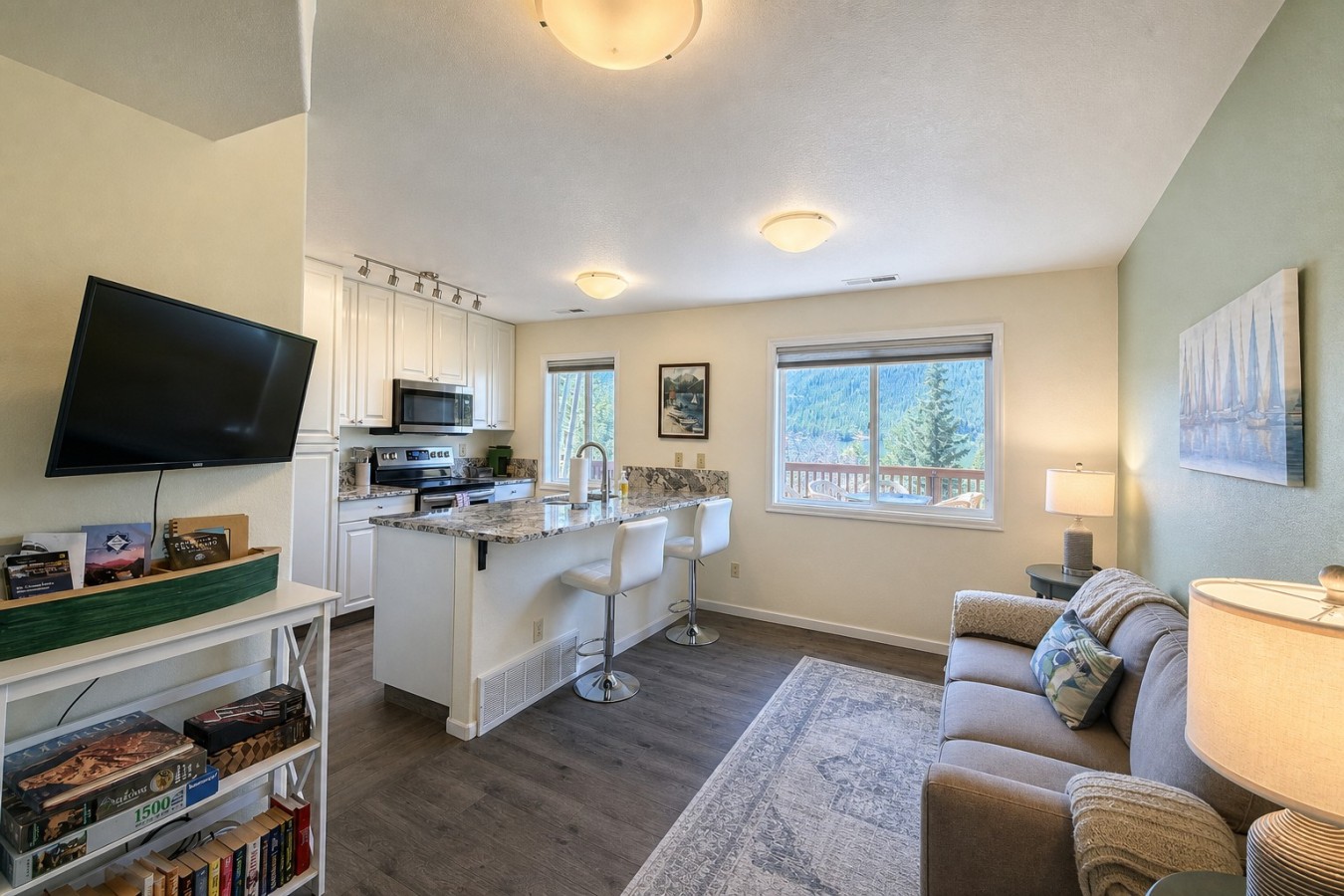 Luxury Downtown Apartment With Grand Lake Views - Grand Lake, CO