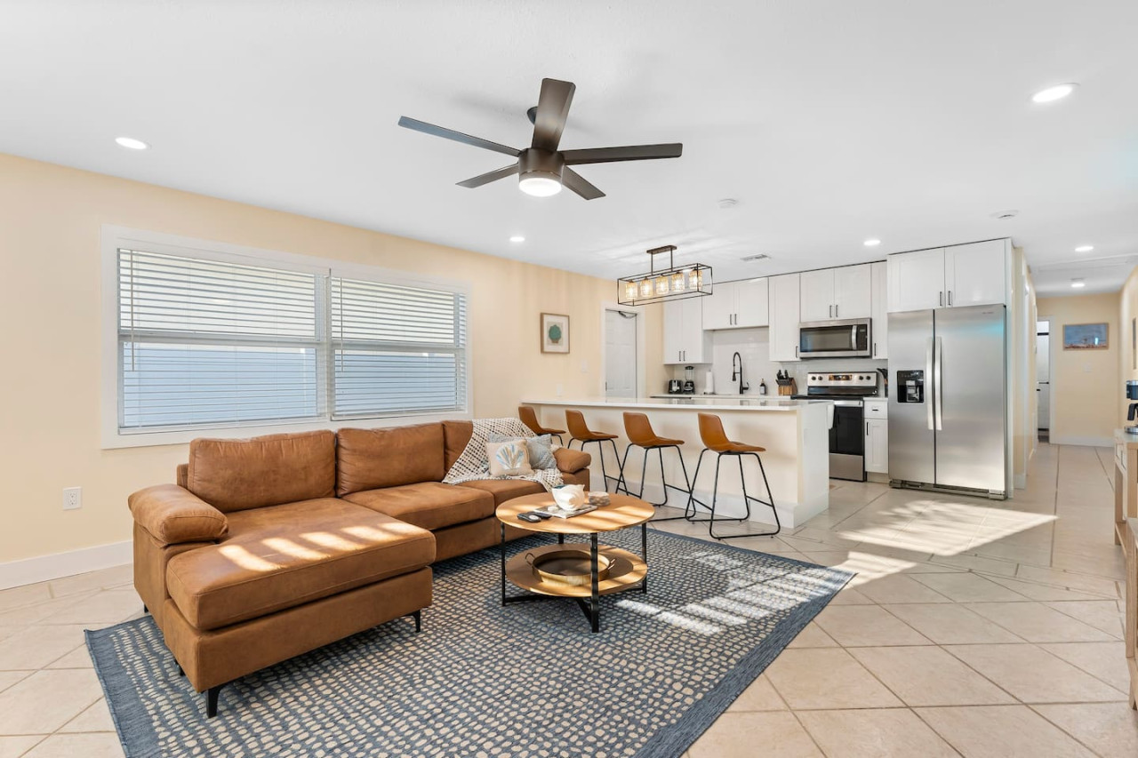 Shark Tank Cocoa Beach - Unit #1 - Cocoa Beach, FL