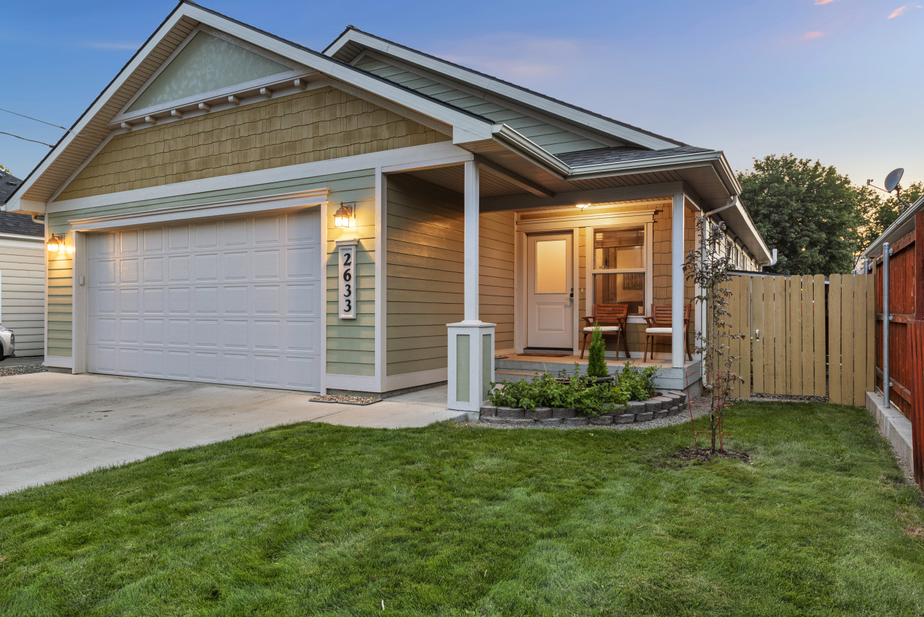 Charming Outdoor Oasis And Cozy Interiors - Delightful Family Retreat - Baker City, OR