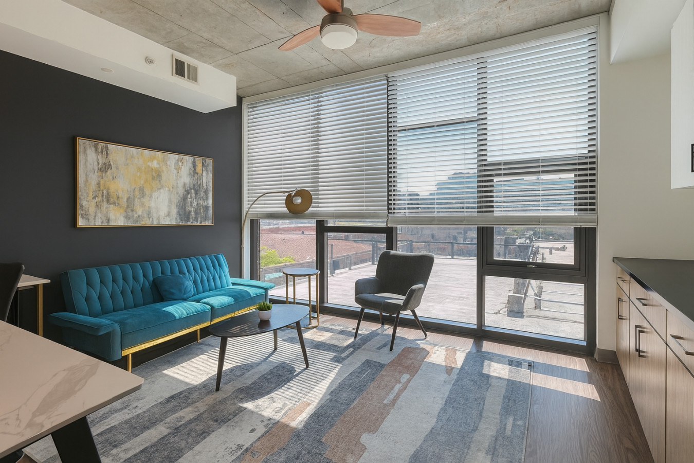 Rooftop Pool And Sky Lounge - Stylish High-rise Retreat - Birmingham, AL