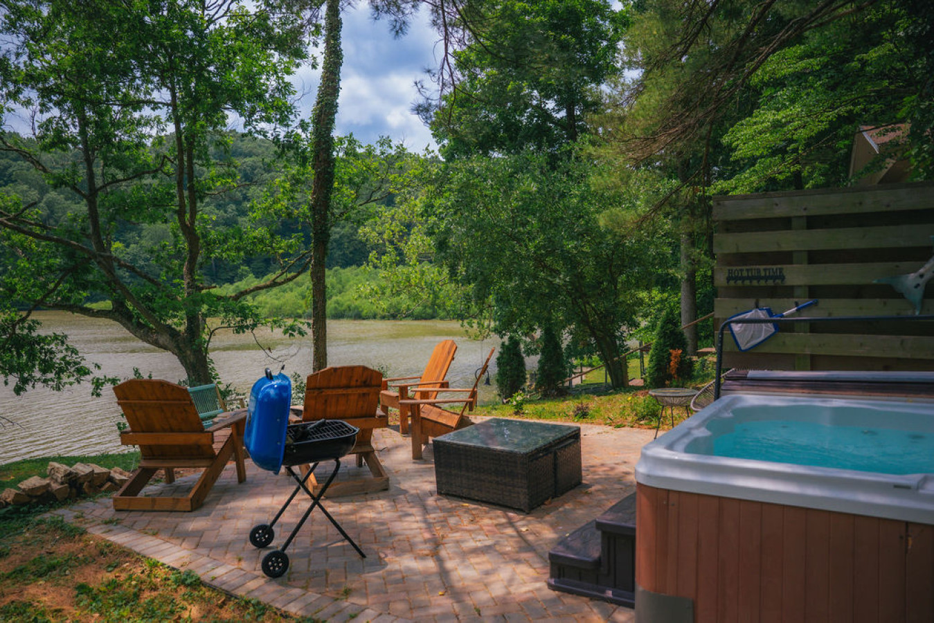 Cozy Cabin On Lake Front With Hot Tub & Firepit - Indiana (State)