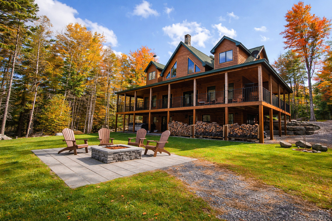 Wicked Moose Cabin - Greenville, ME