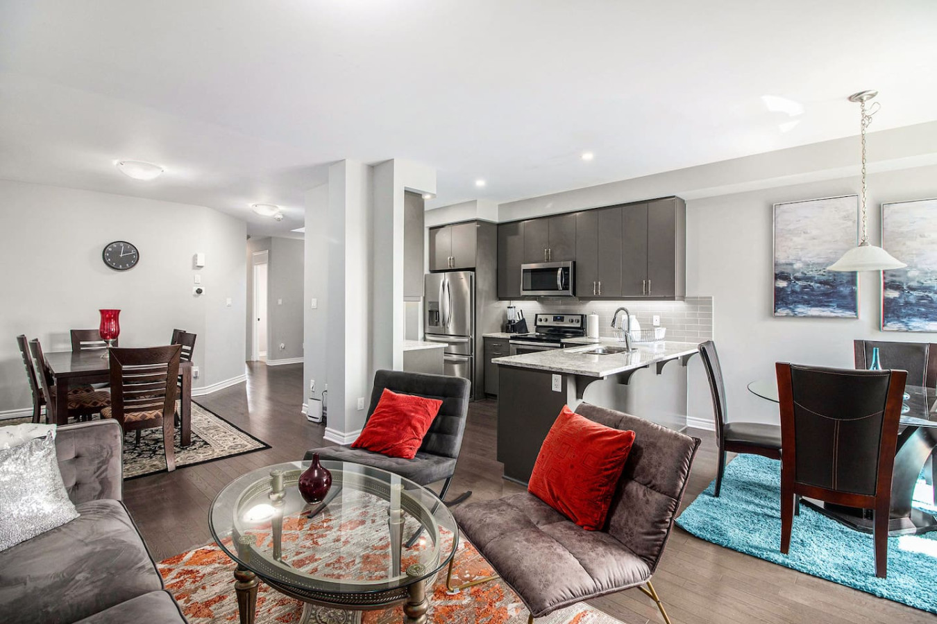 Beautifully Furnished 3-bedroom Home - Ottawa