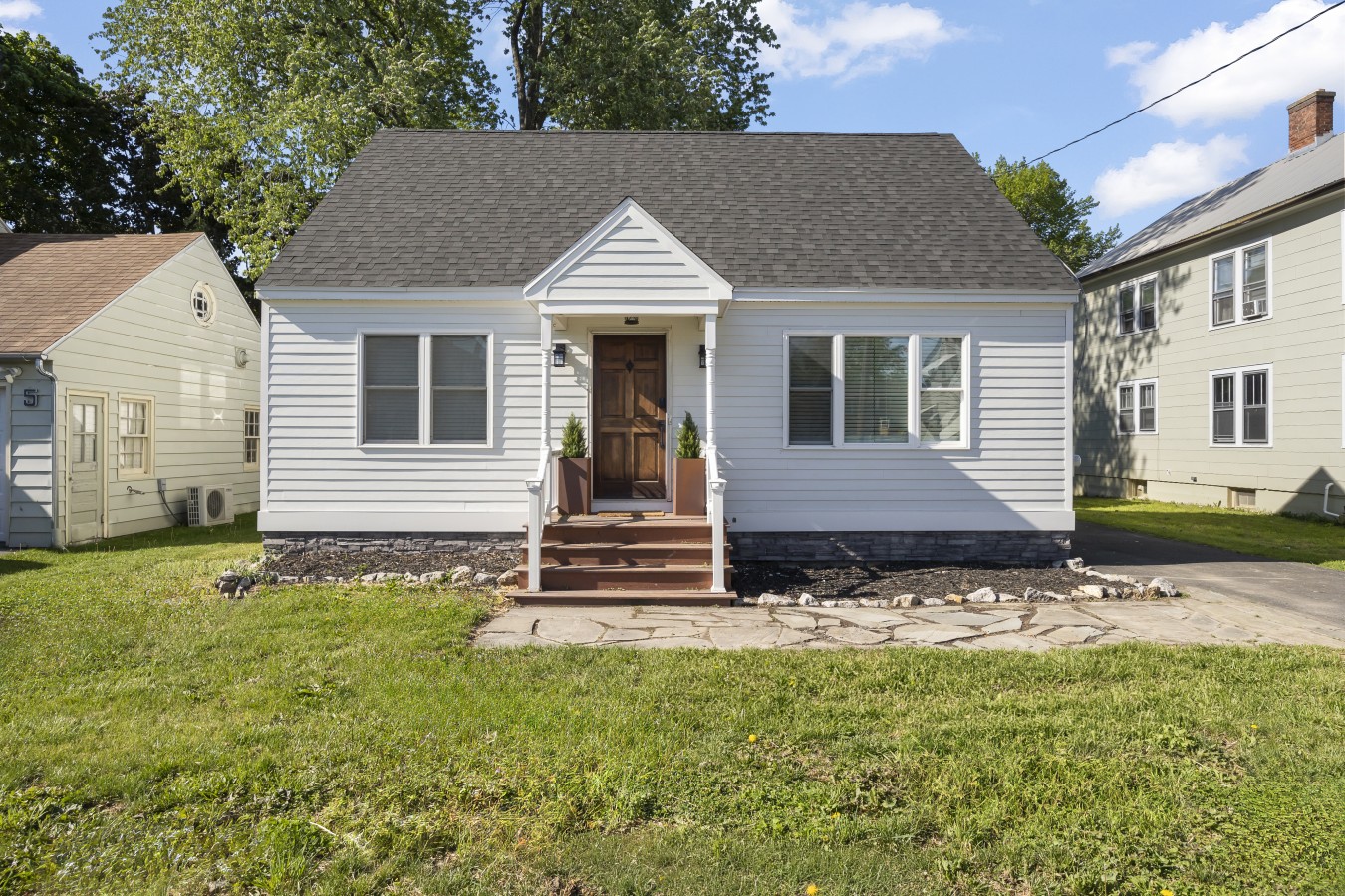 Charles Cottage Near Warren St New Renovation - Hudson, NY