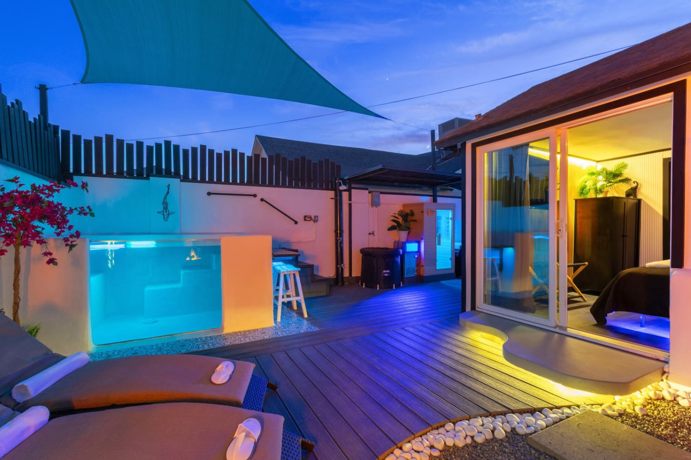 Private Spa Retreat With Heated Pool&sauna - Phoenix, AZ